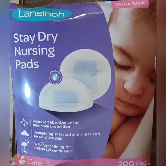Lansinoh | Other | For Nip Stay Dry Nursing Pads 20 Pads | Poshmark